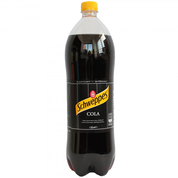Napój gazowany Schweppes cola , 1 szt/1,400 litr, Orangina Schweppes ...